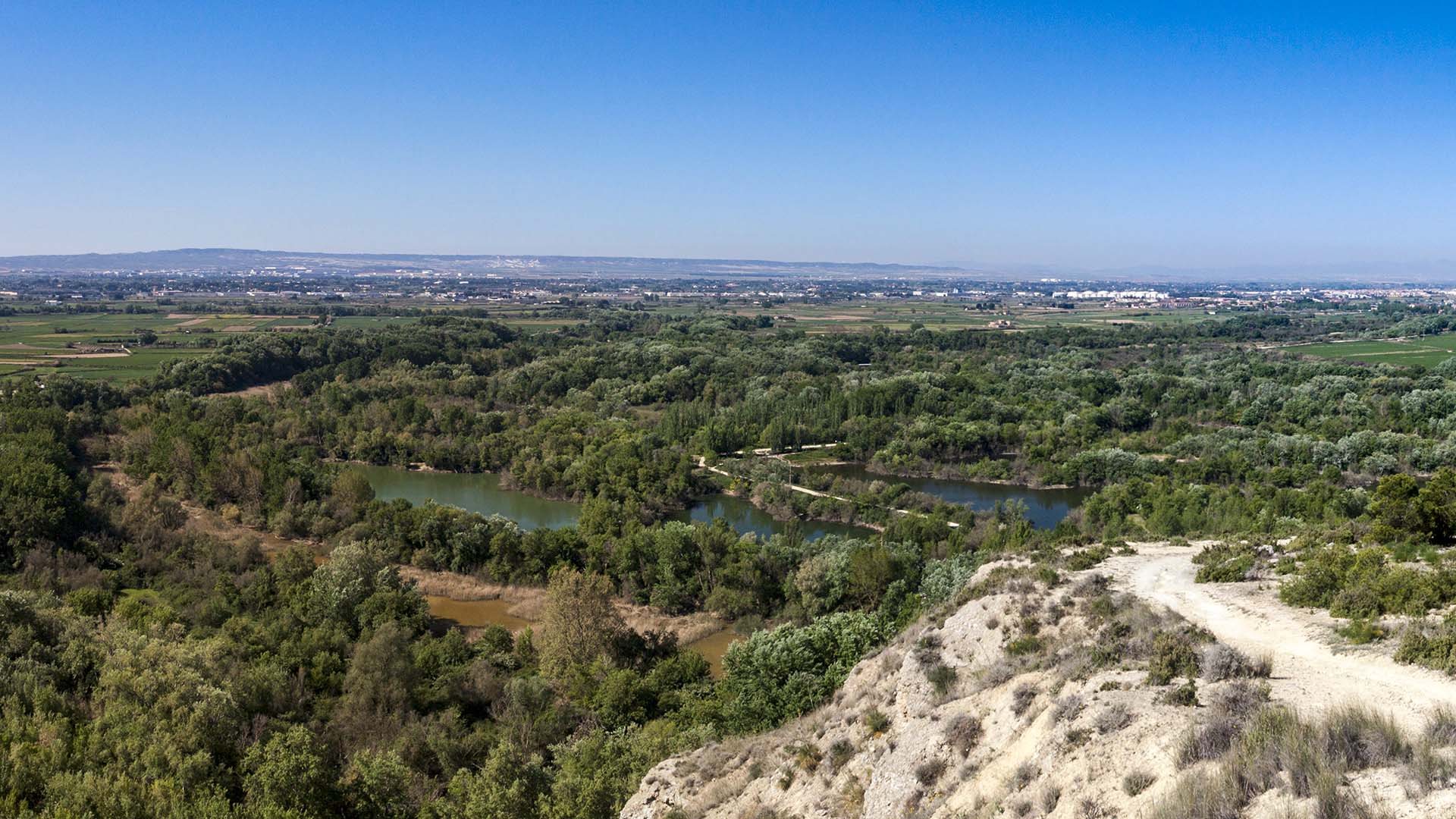 Trekking sin salir de Zaragoza: Los Galachos de Juslibol