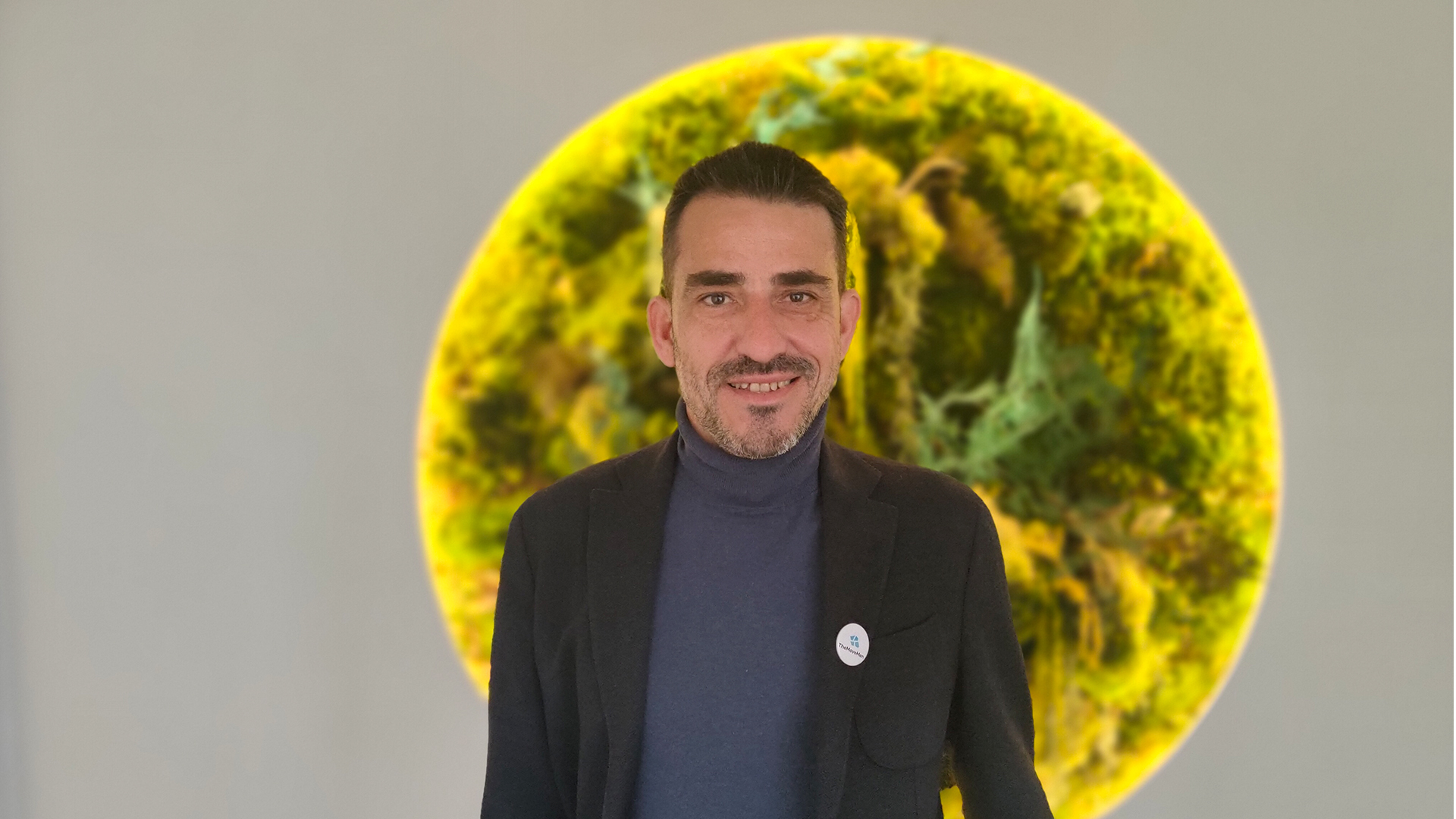 Javier Alcázar: "A los hombres aún nos cuesta exteriorizar lo que ...