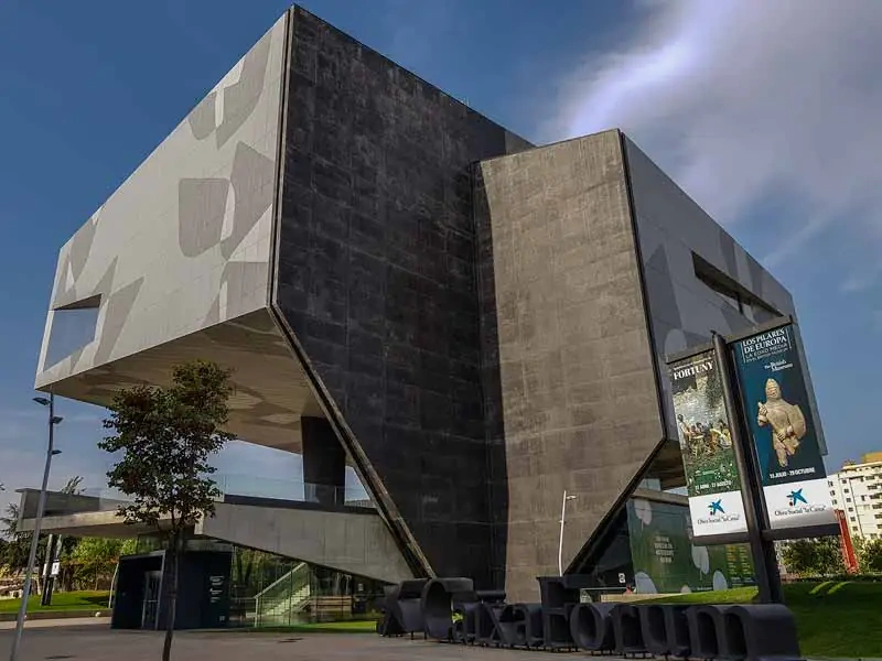 CaixaForum Zaragoza: un plan cultural para toda la familia